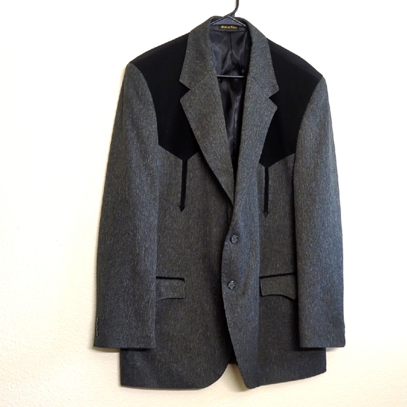 Circle S | Suits & Blazers | Circle S Mens Gray And Black Suit Coat ...